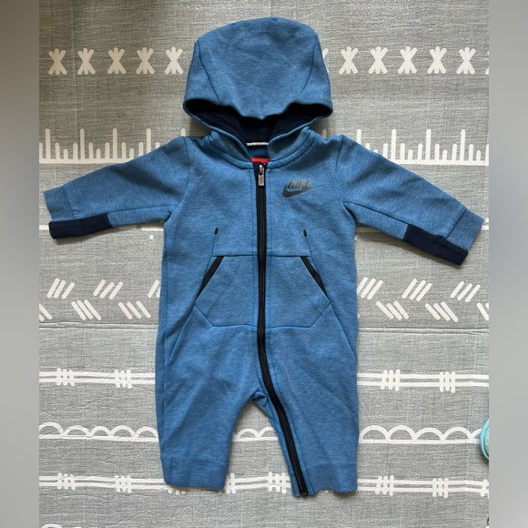 Nike | One Pieces | Nike Sportswear Baby Tech Fleece Coverall 9m | Poshmark